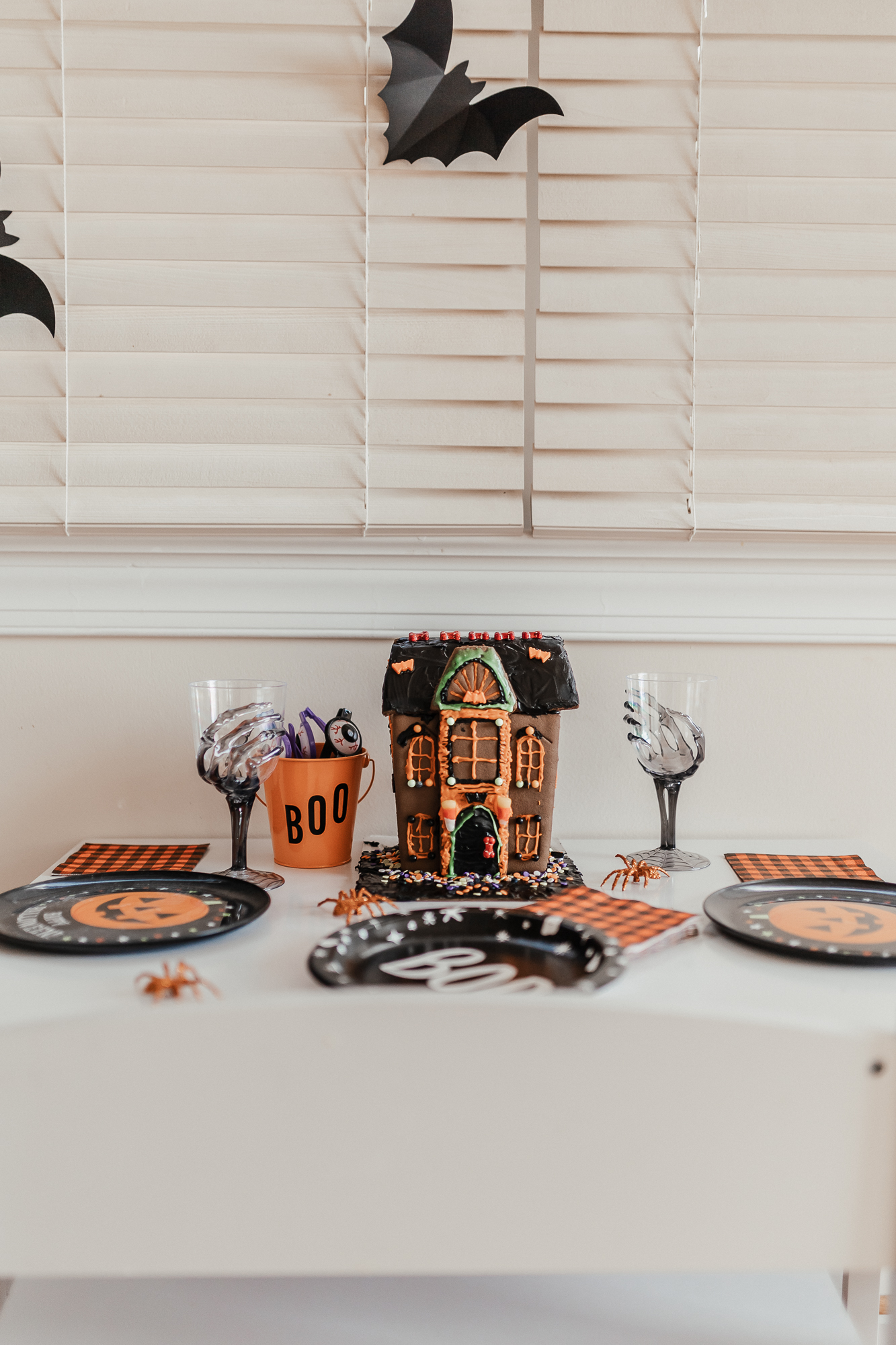 Halloween Kids Tablescape | Babies, Love, and Lattes