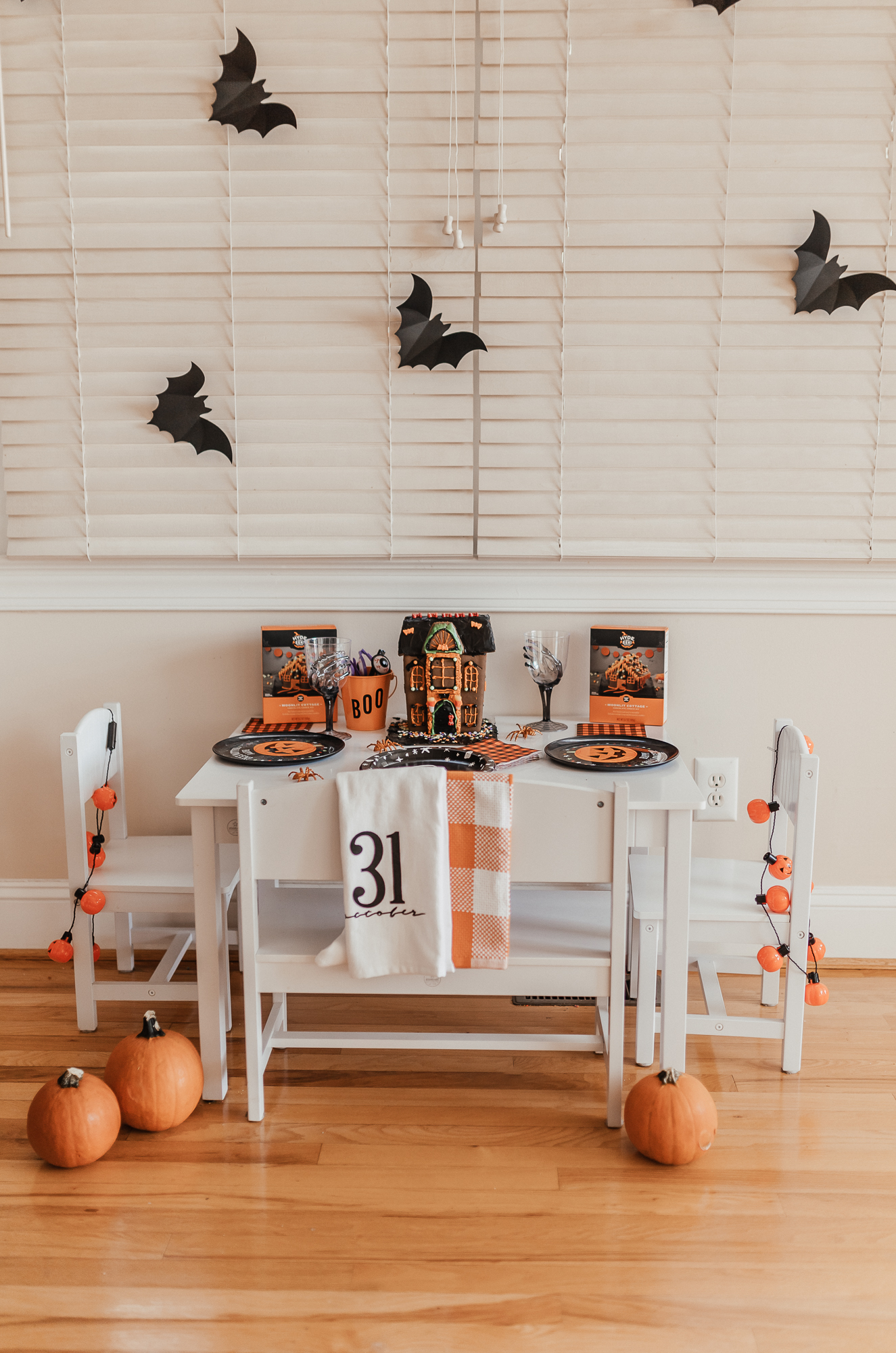 Halloween Kids Tablescape | Babies, Love, and Lattes