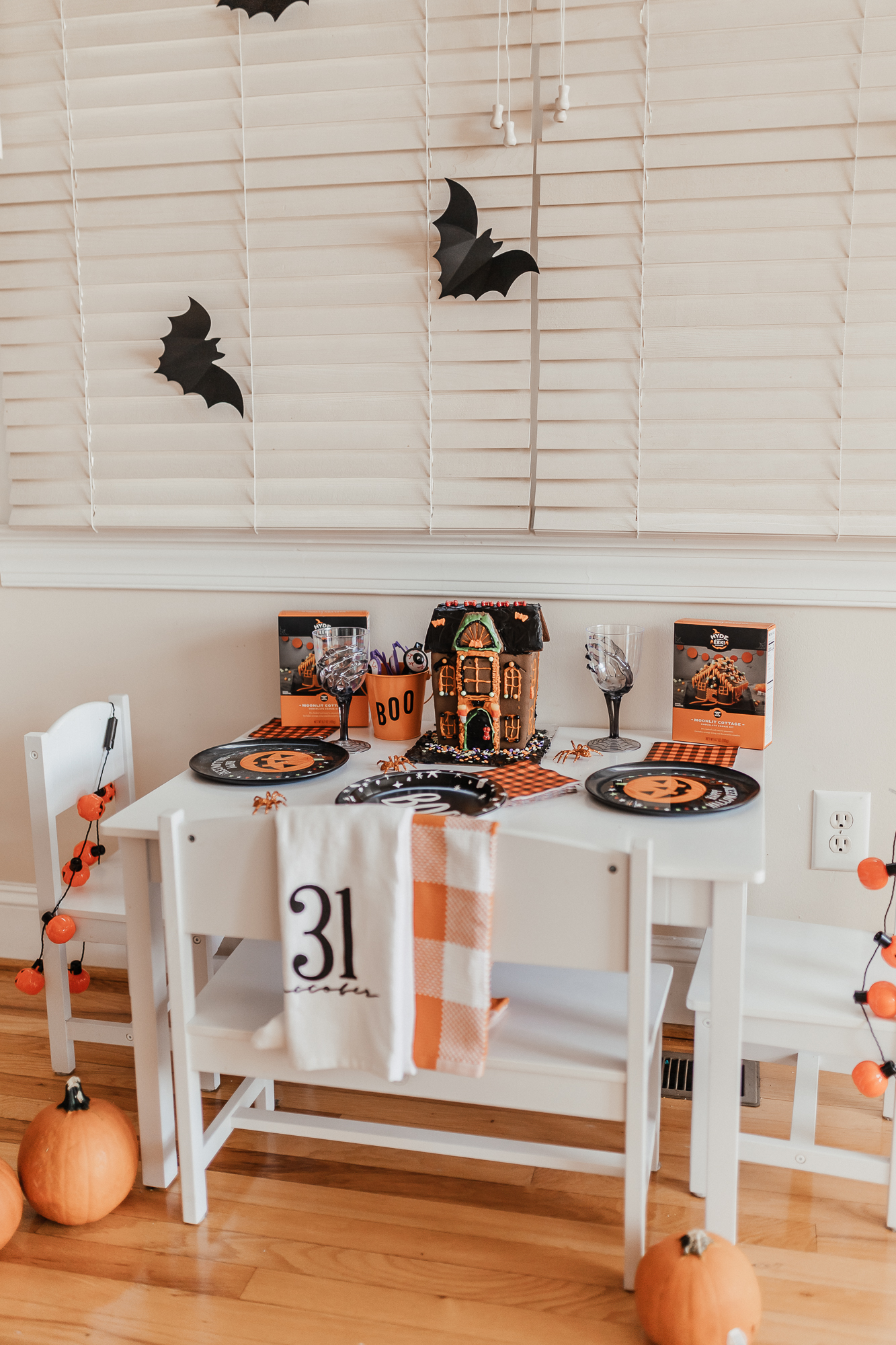 Halloween Kids Tablescape | Babies, Love, and Lattes